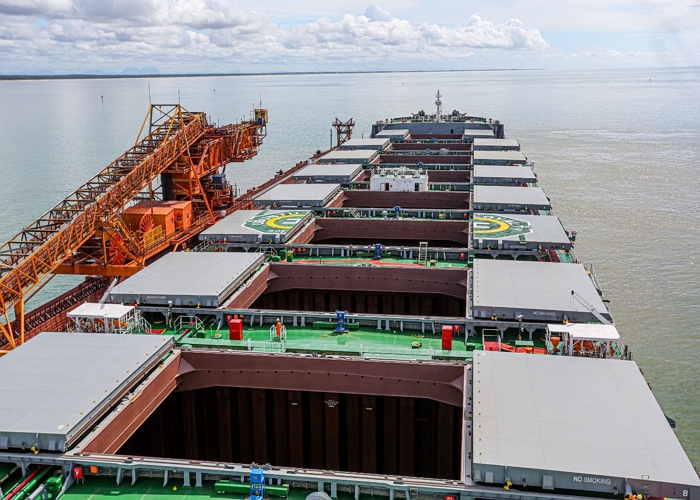 Navio da Anglo American com tecnologia para combustível sustentável é ...