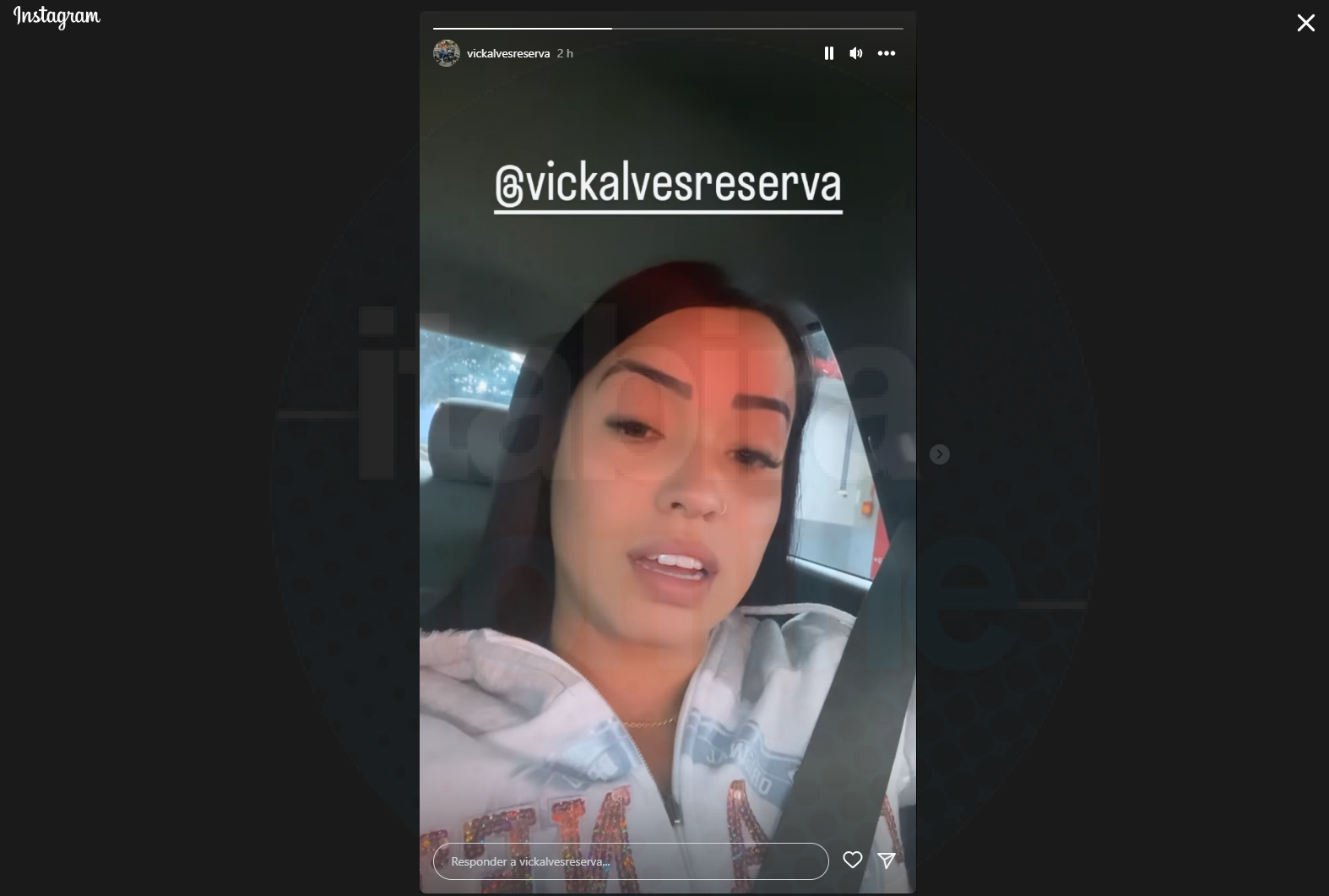 Atenção! Perfil da influencer digital Vick Alves é hackeado no ...